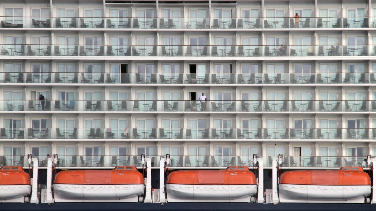 Carnival Cruise Line shares serious balcony warning - Come Cruise With Me Carnival Cruise Line shares serious balcony warning - Come Cruise With Me